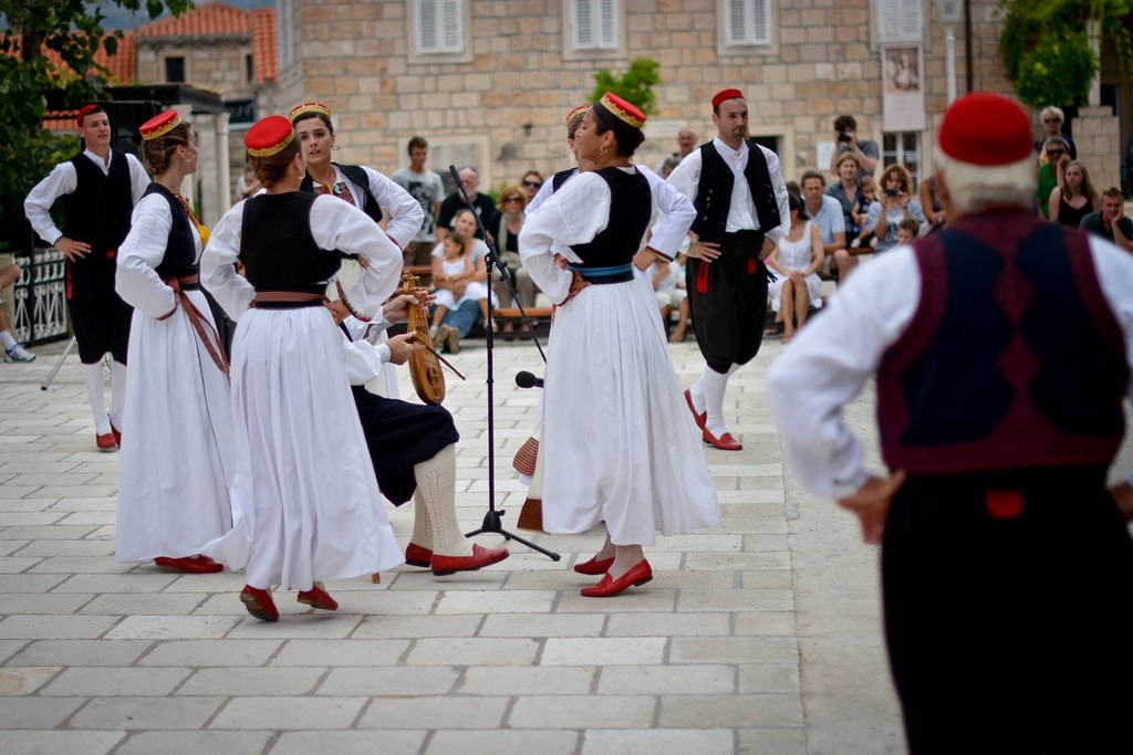 Folklore Performance - KUD Čilipi - Folklor - službena stranica